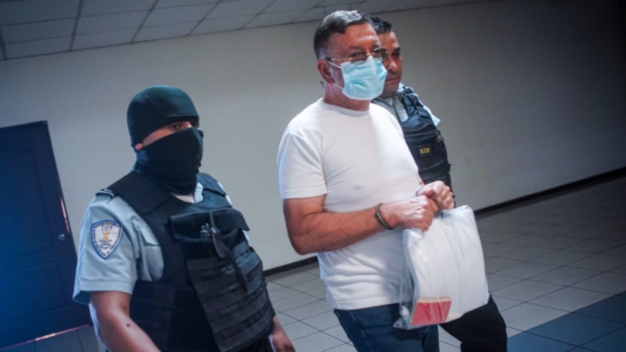 Mauricio Funes fue condenado a 14 años de prisión por negociar tregua con pandillas en El ...