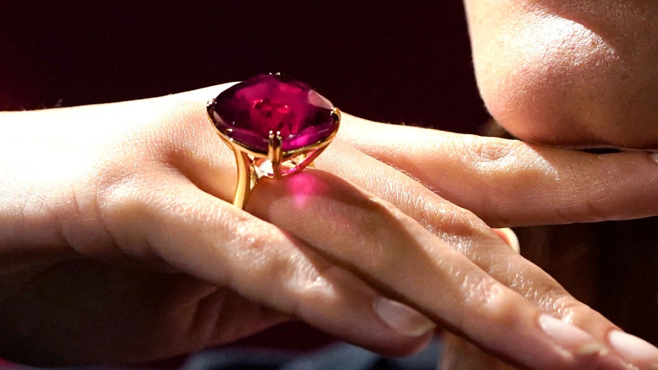 Subastan el rubí más grande del mundo en Estados Unidos: este fue el ...