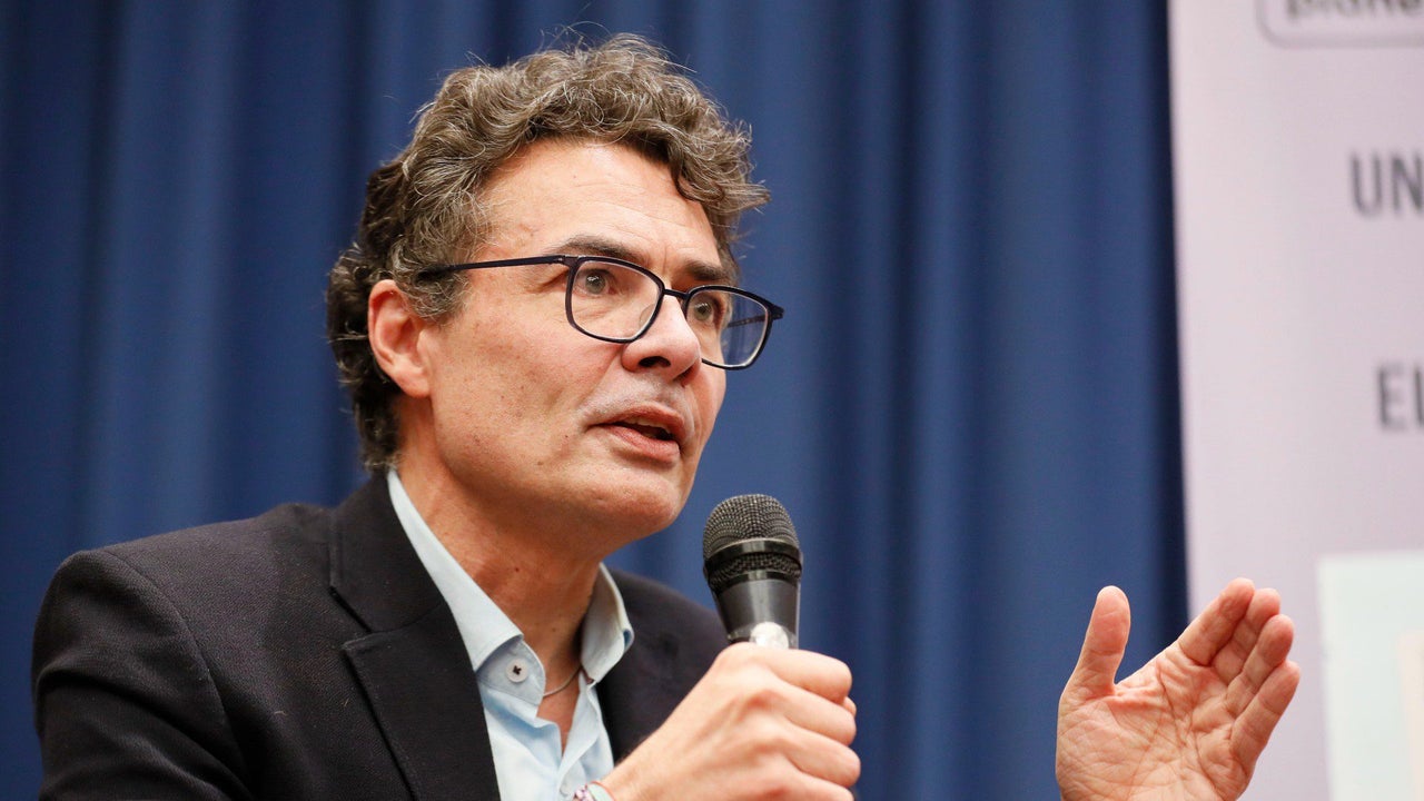 “Es la crónica del fracaso de una idea”: Alejandro Gaviria lanza libro ...