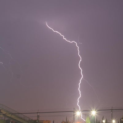 Tragedia en Brasil: un rayo mató a una mujer y dejó siete heridos en ...