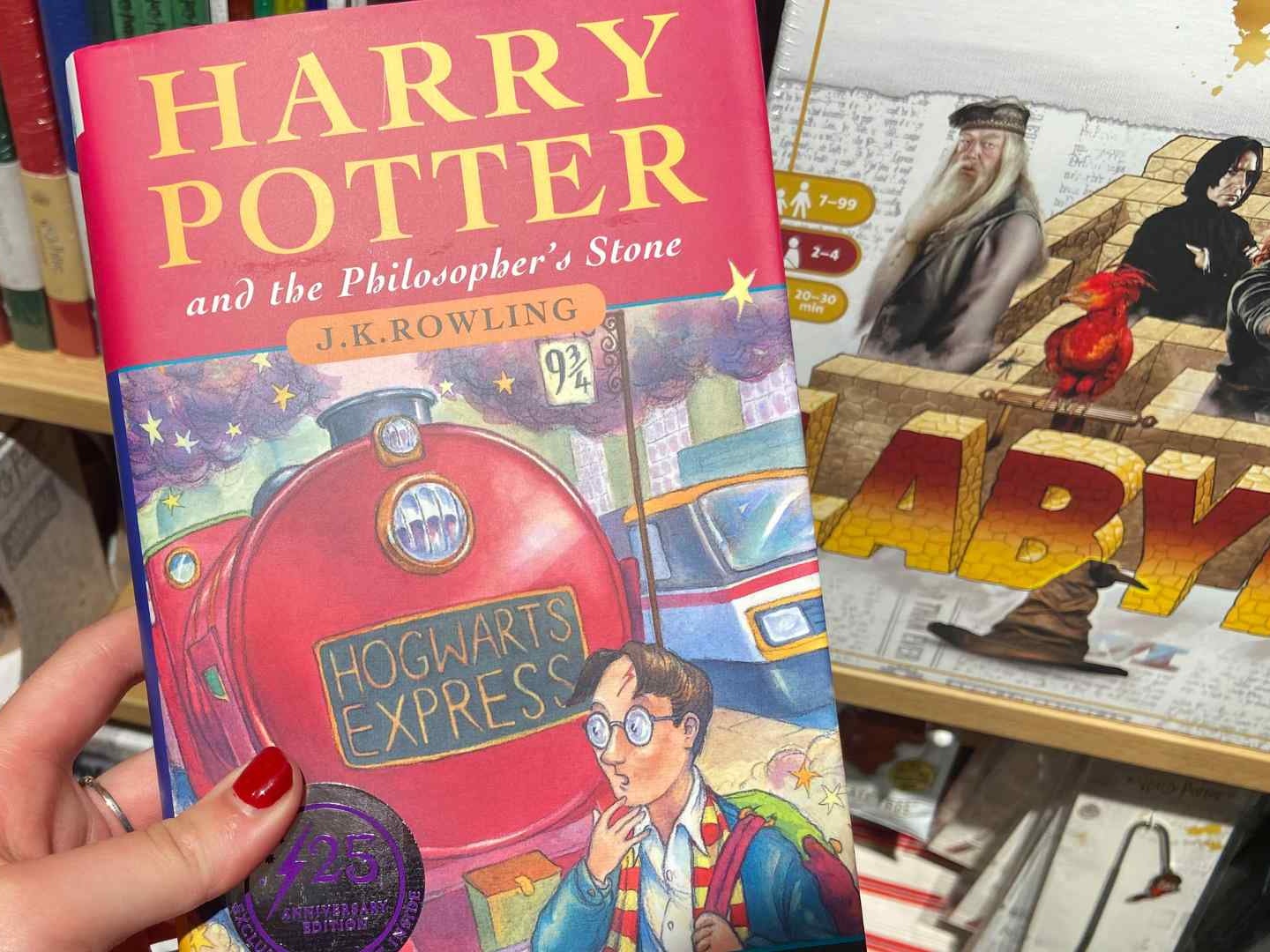 Portada Del Libro De La Piedra Filosofal De Harry Potter