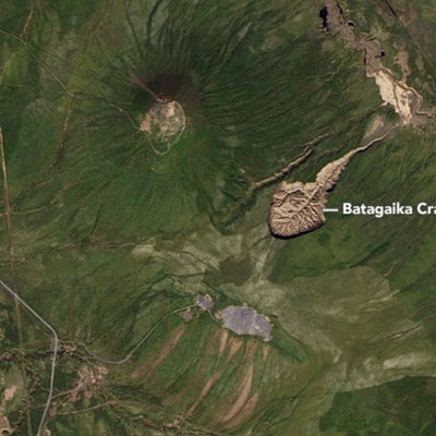 Así se ve desde el espacio el enorme cráter en la Tierra que no para de ...