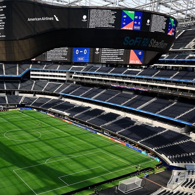 Este es el SoFi Stadium, el recinto deportivo más caro del mundo y en ...