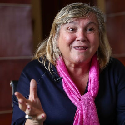 "Me animan las mujeres jóvenes que integran el feminismo con el cambio ...