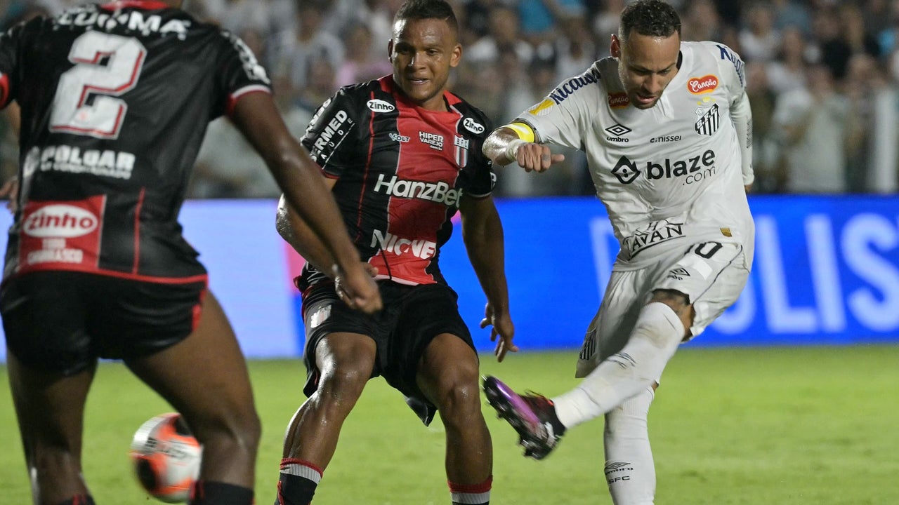 Neymar protagonizó impactante jugada en su primer partido con el Santos tras regreso a ...