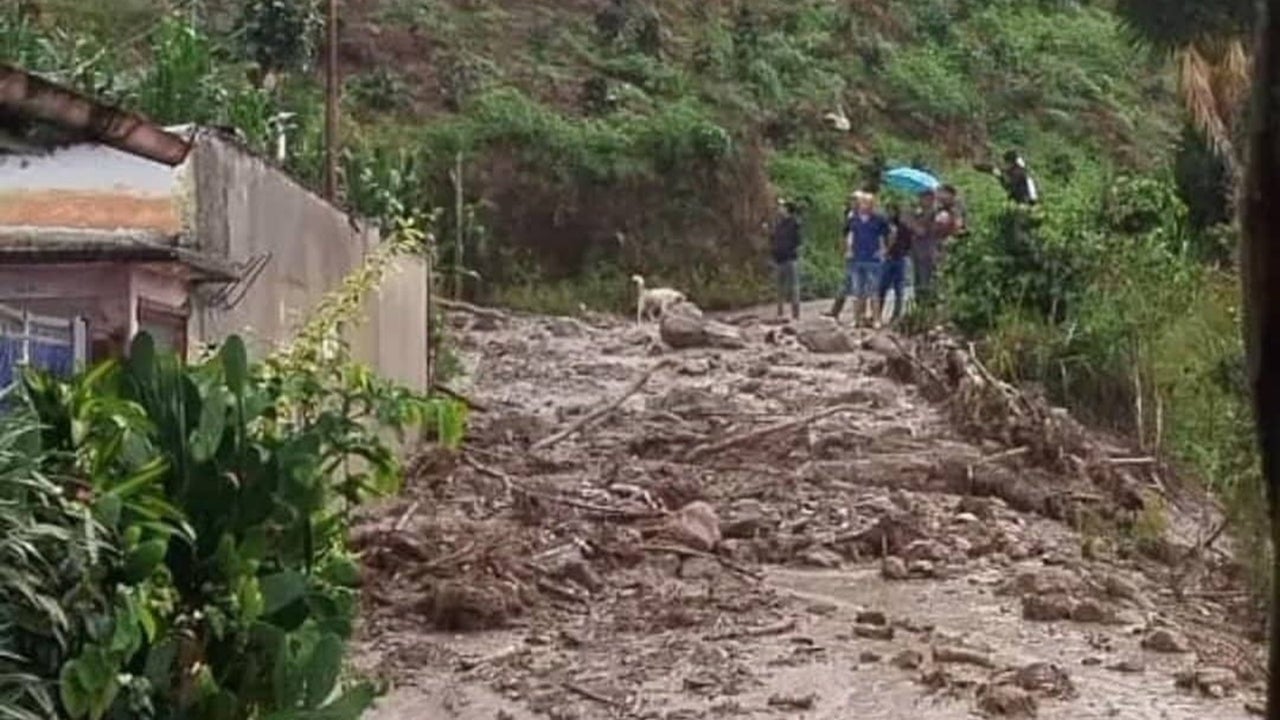Inundaciones, damnificados y comunidades incomunicadas por lluvias en ...