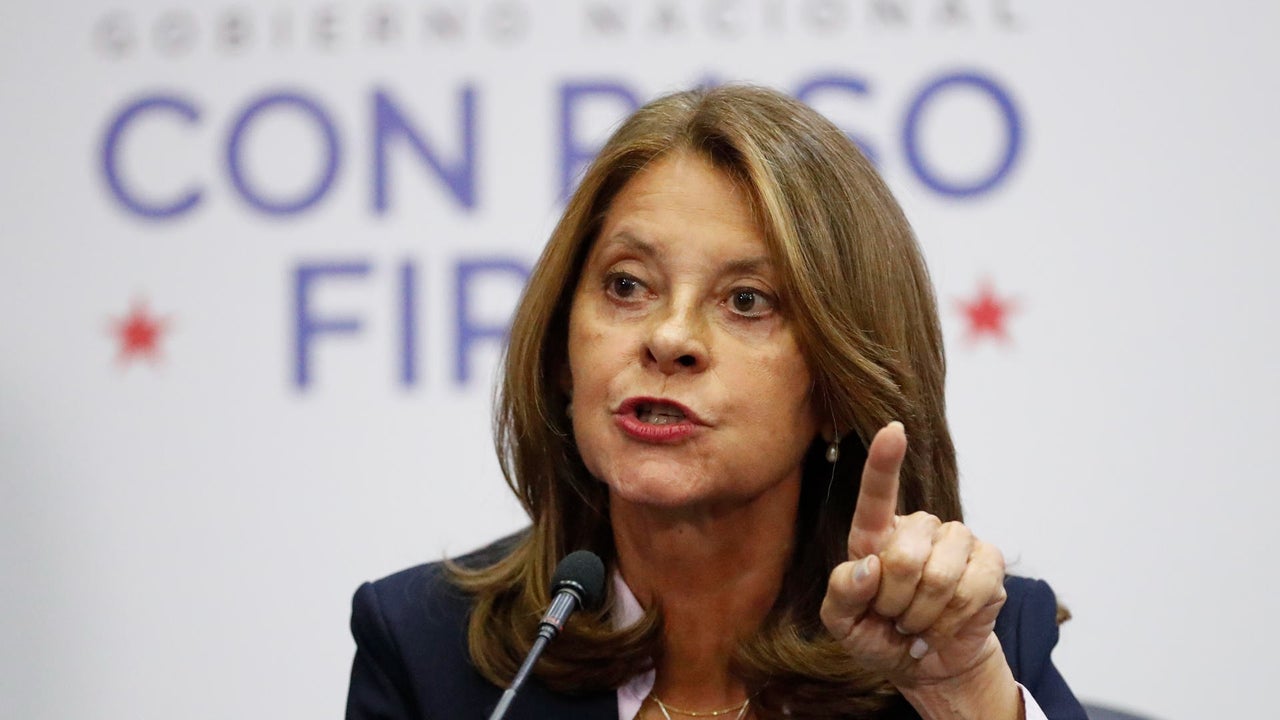 "Tenemos un presidente que actúa como un adolescente al que le dan ...