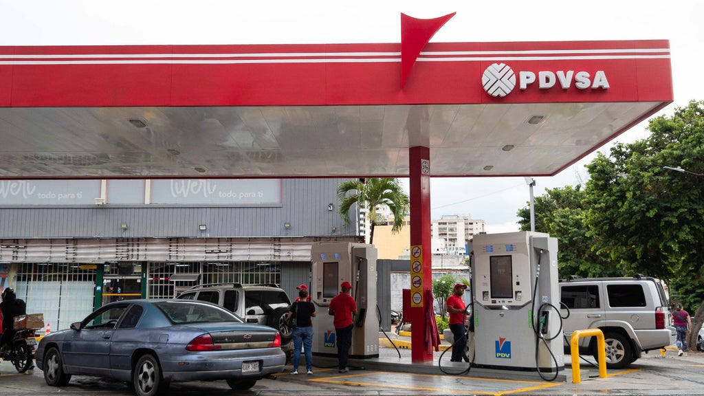 Tanqueros con nafta para PDVSA se devuelven tras incautación por parte ...