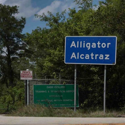 Florida estaría planeando cerrar el polémico centro de detención para ...