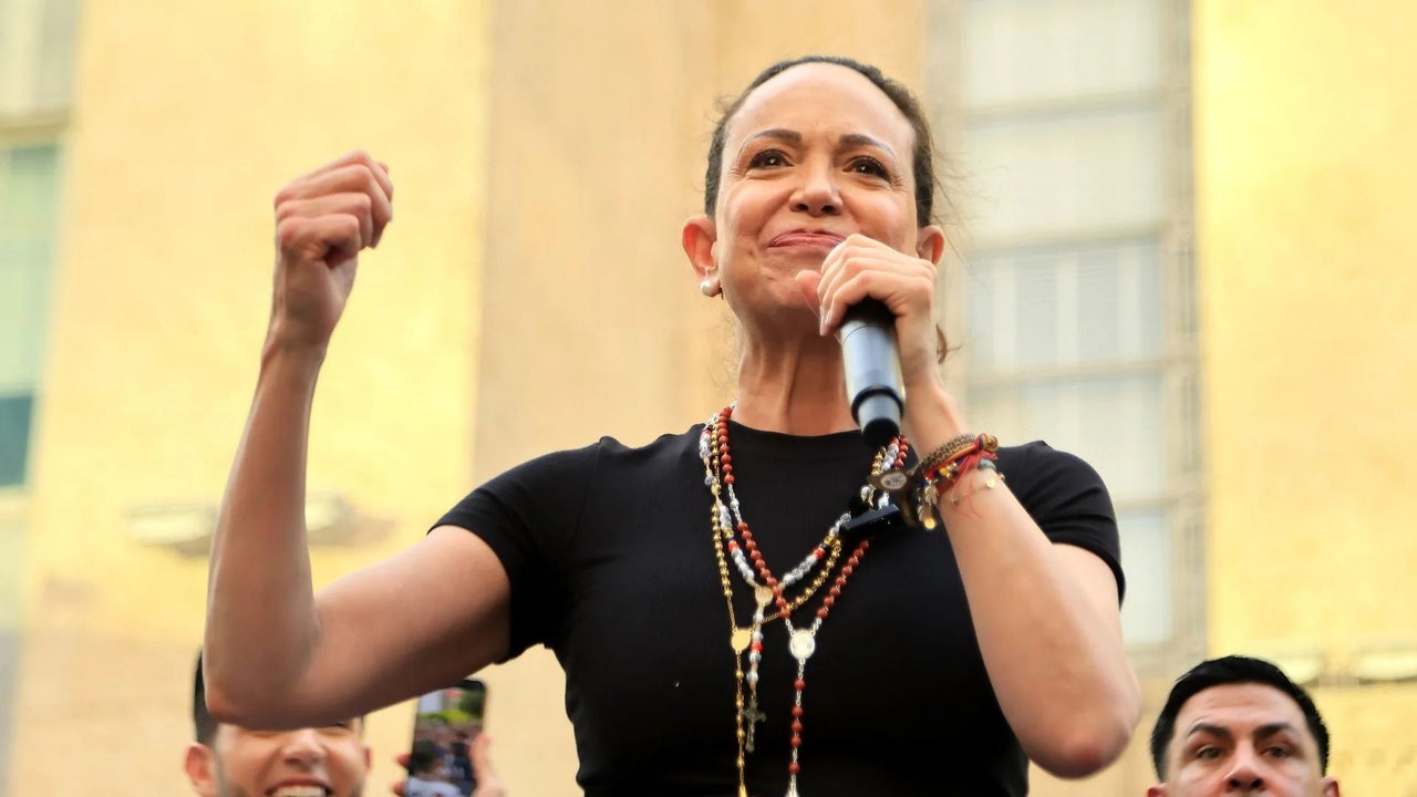 María Corina Machado envía mensaje a los colombianos mientras ...