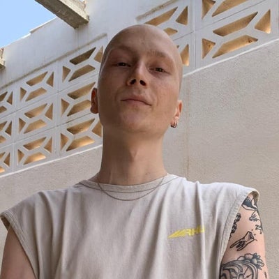 Falleció Charlie, el español que luchaba contra el cáncer con humor en ...