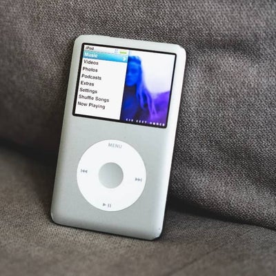 Apple se despide del iPod, el reproductor que revolucionó la industria ...