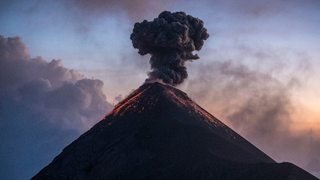 Video: Así fue la impactante explosión del volcán Popocatépetl en ...