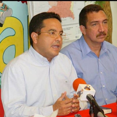 Dictan medida privativa de libertad contra exgobernador Johnny Yánez ...