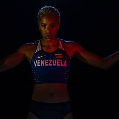 La impresionante sesión de Yulimar Rojas para Vogue México en la que ...